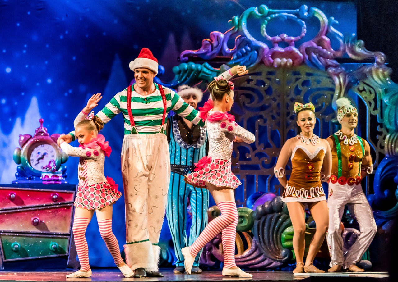 How to Prepare for Holiday Auditions: 5 Tips for Actors